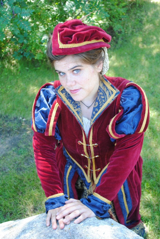 CUSTOM Renaissance Tudor Elizabethan Court Puffed Riding hat headpiece ...